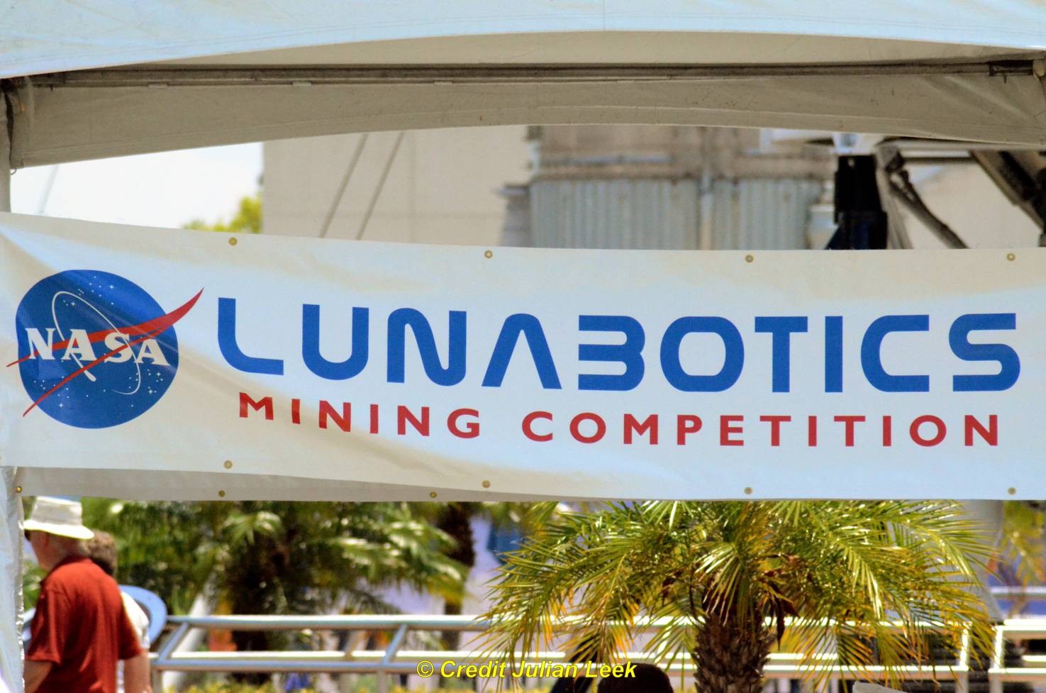 Design It, Build It, Dig It: The 2012 Lunabotics Competition - AmericaSpace