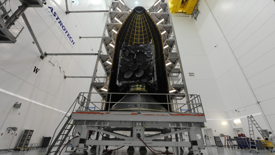 Top Secret KH-11 Spysat Design Revealed By NRO’s Twin Telescope Gift to ...