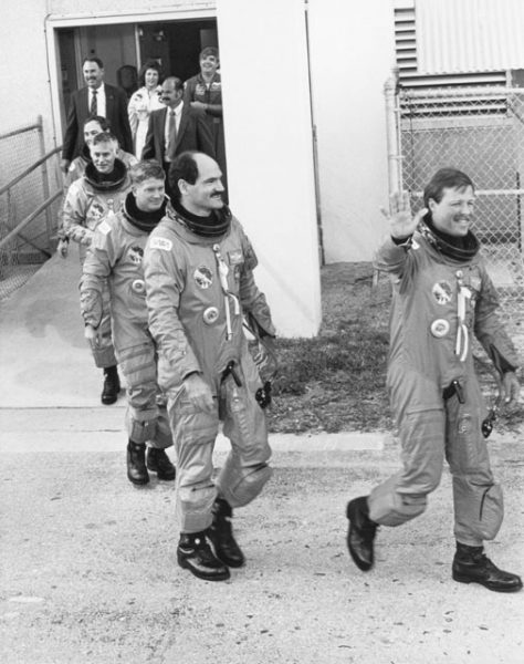 ‘Dying All Tensed-Up’: 30 Years Since the Troubled Secret Mission of ...