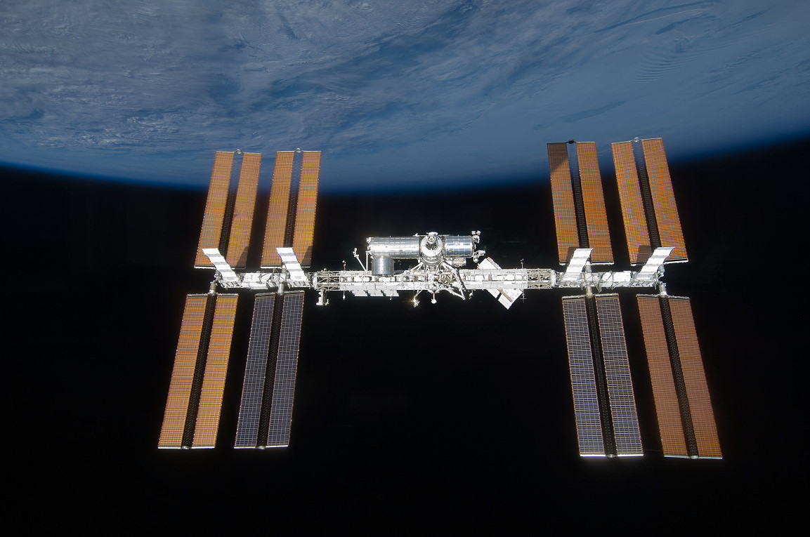 New Boeing-Built Solar Arrays to Provide Power Hike for Space Station ...