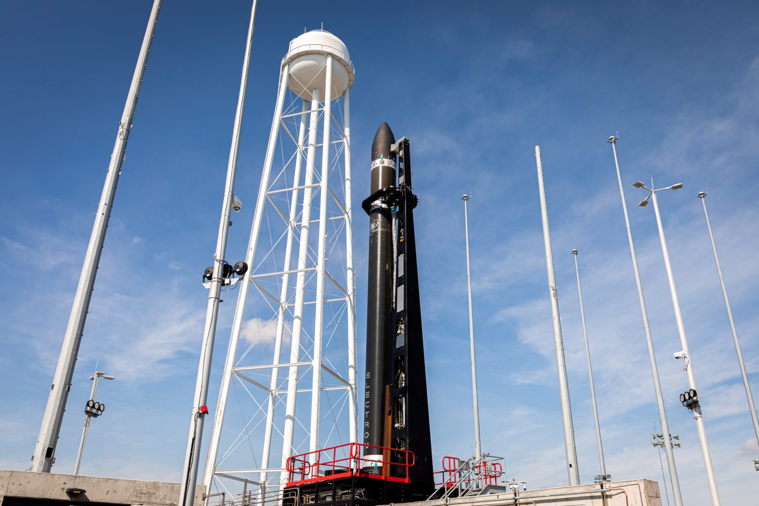 Rocket Lab’s Electron Booster Returns to Flight, Delivers Monolith ...