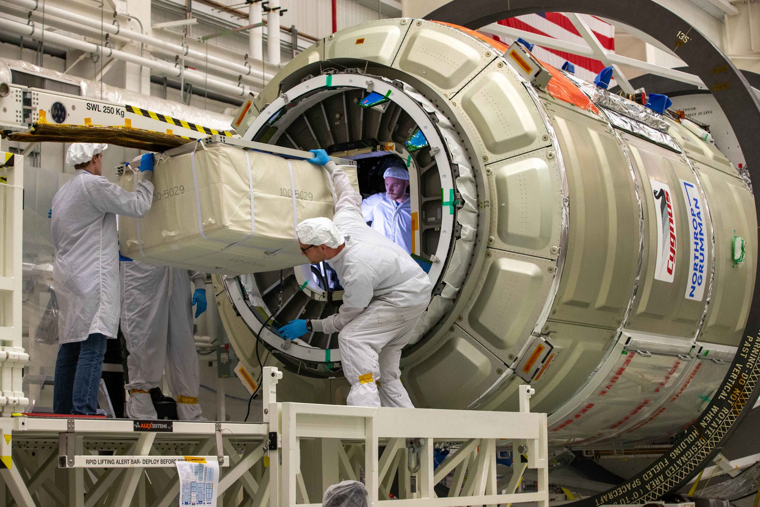 Cygnus Lift