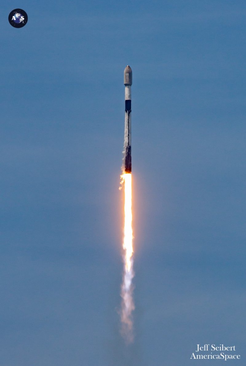 SpaceX Completes Weekend Triple-Header, Launches 11-Payload Bandwagon-1 ...