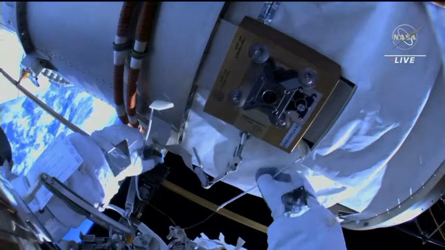 Cassini Returns Stunning New Close-Up Images of Saturn’s ‘Ravioli’ Moon ...