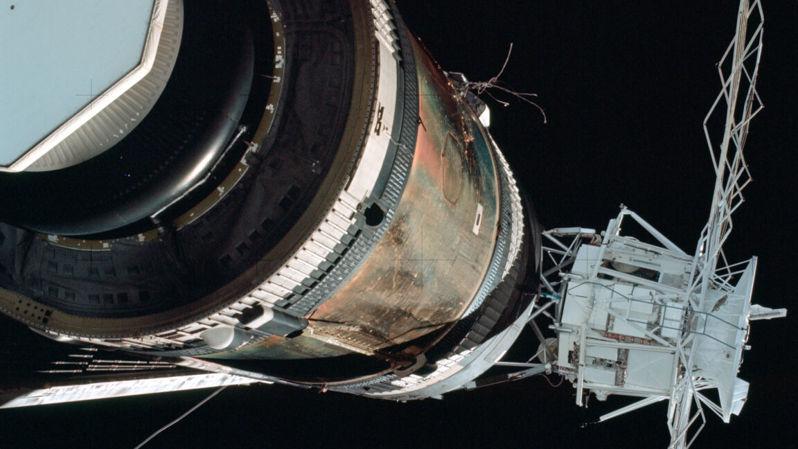 Skylab’s Long-Haired Messenger: The Visitation of Comet Kohoutek ...