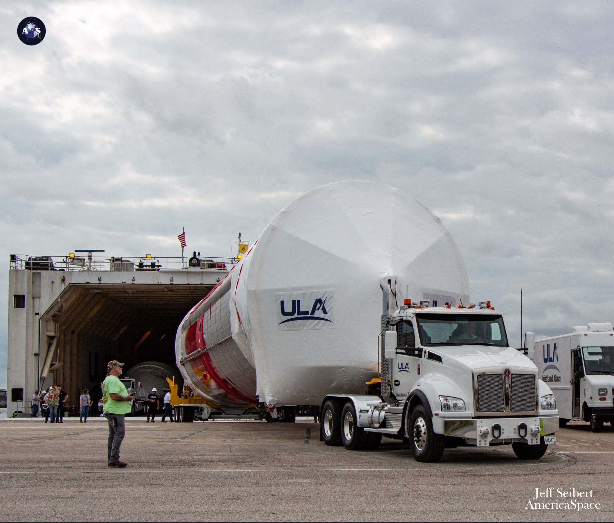 Vulcan-Centaur Stacking Underway, ULA Aims for Christmas Eve Launch ...