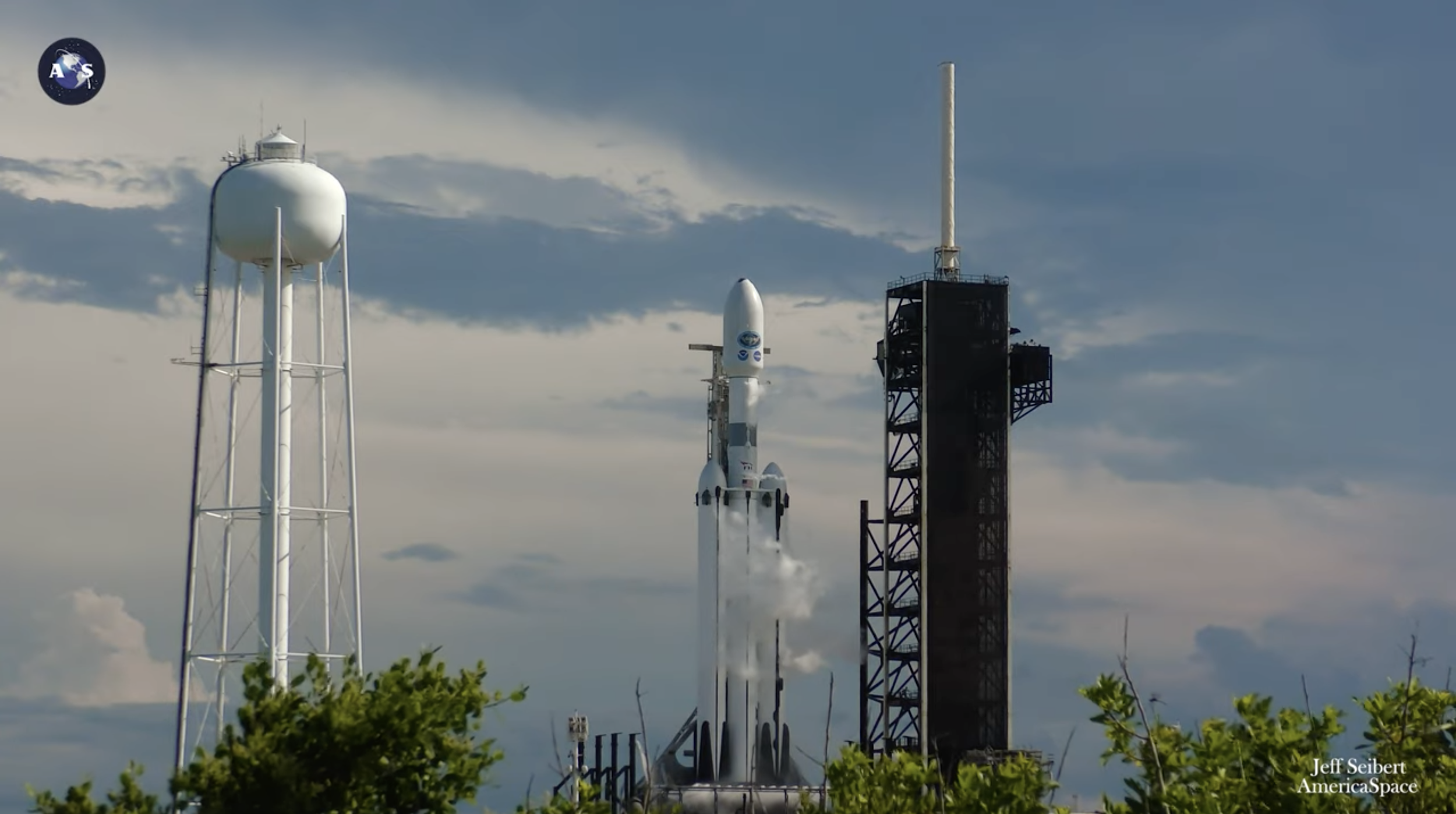 Photo Feature: Falcon Heavy Completes Picture-Perfect GOES-U Launch ...
